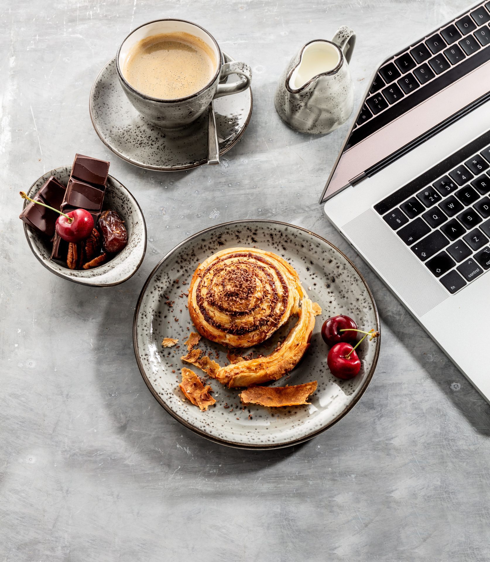 Urban Smoke Plate Coupe 20.25cm | IG Group UK